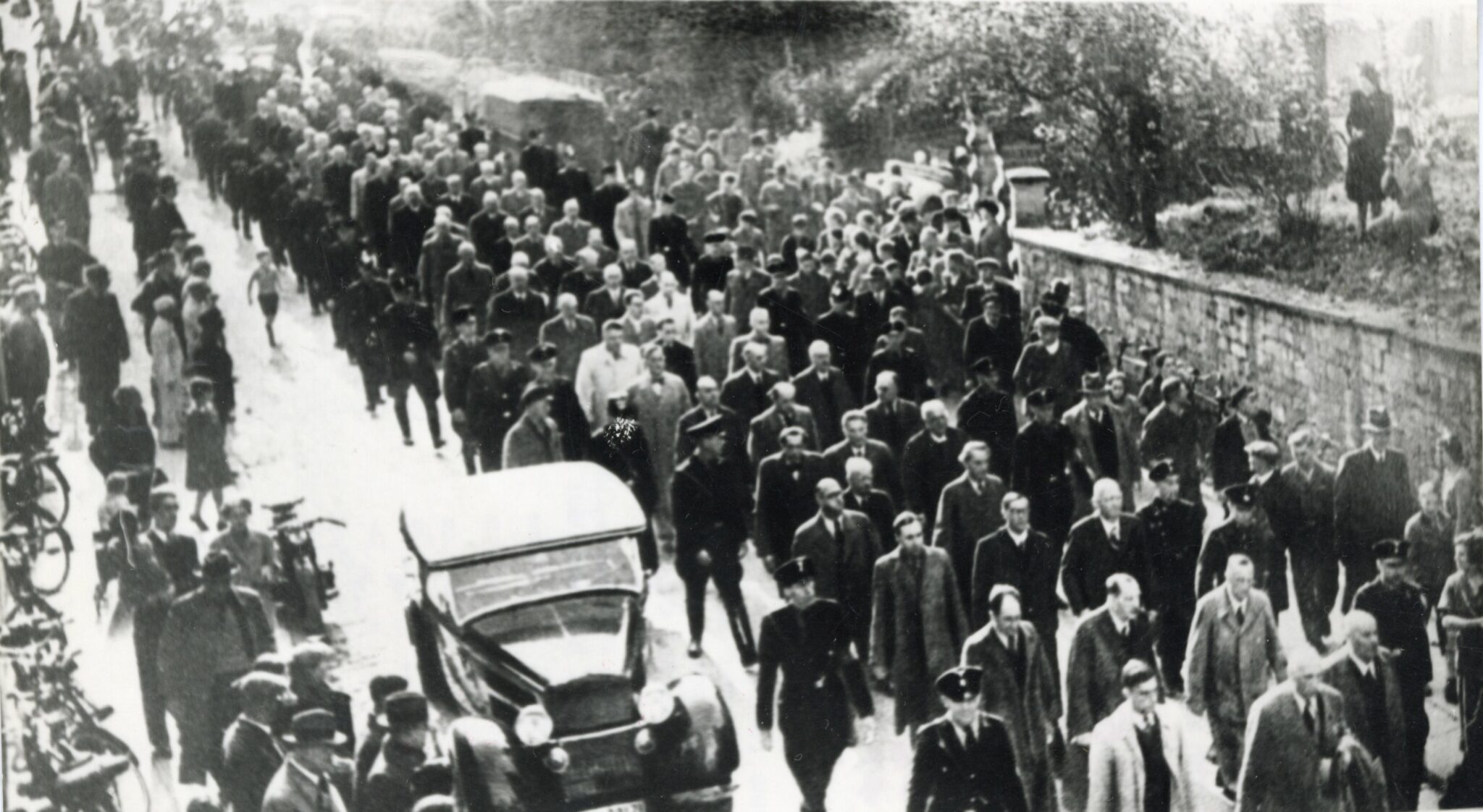 Exodus: Flight from Nazi Germany - JFCS Holocaust Center